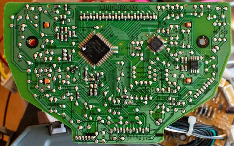 Cuckoo CRP-N0681F Battery Replacement - retrostuff